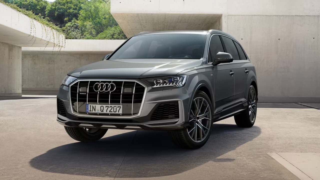 Audi Q7 2023 models and trims, prices and specifications in Saudi Arabia | Autopediame